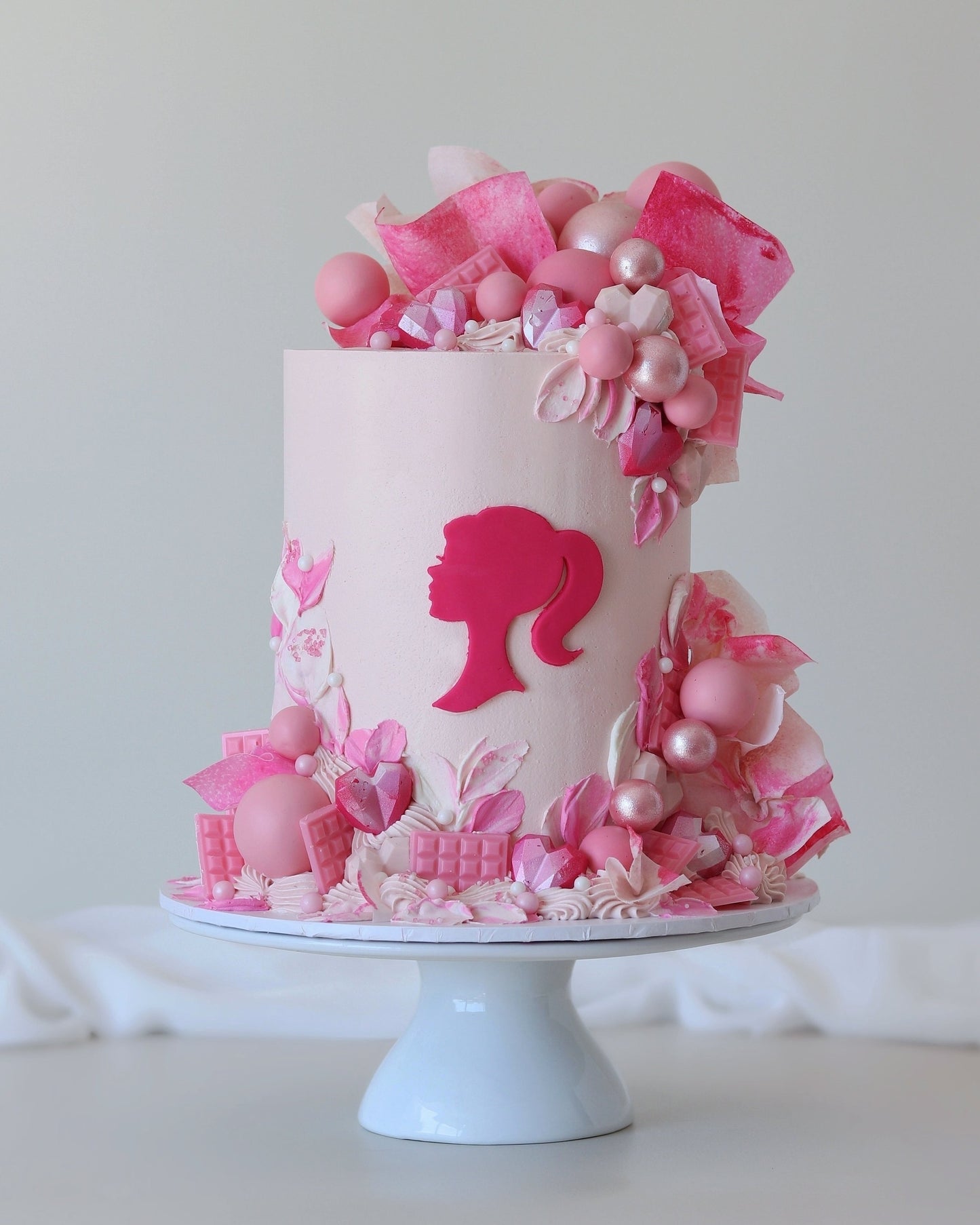 Barbie Cake – Bel Bear Bakes